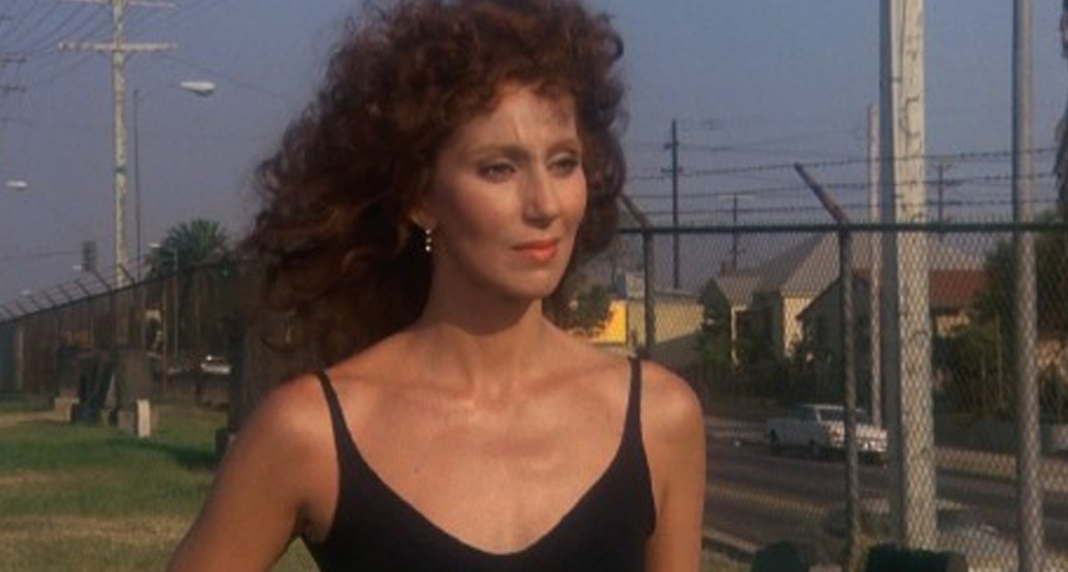 Cher calls out movie director who she had 'fired' while working ...